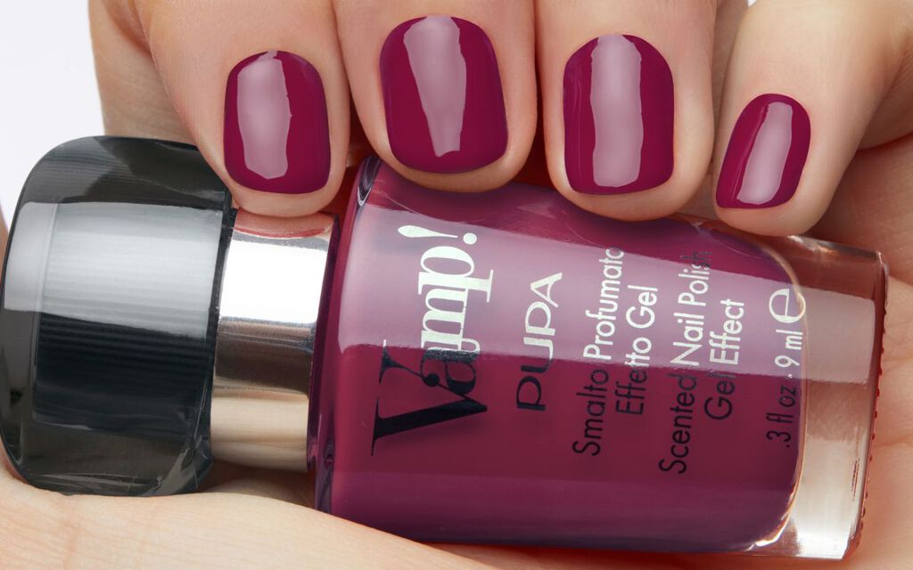 Vernis à ongles Vamp! Effet Gel Parfumé, fragrance noire - PUPA Milano